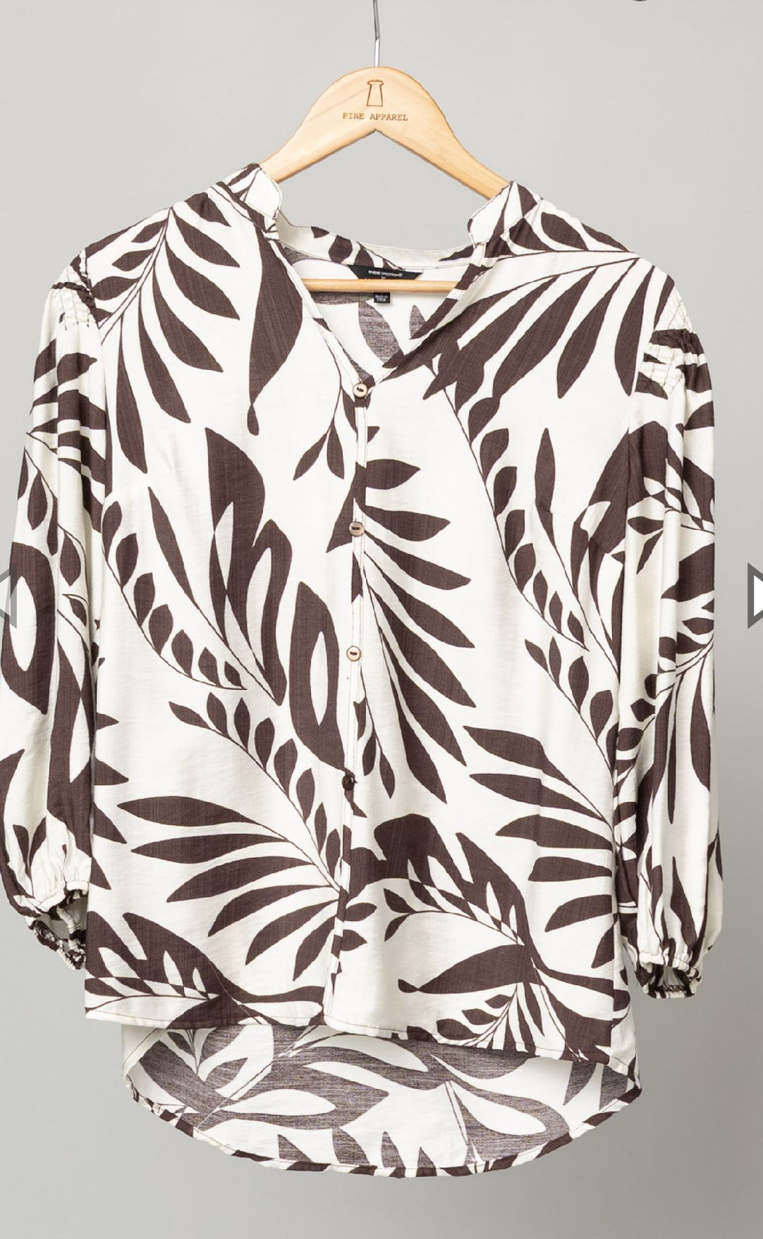 Linque V-Notch Blouse – All About Me Boutique